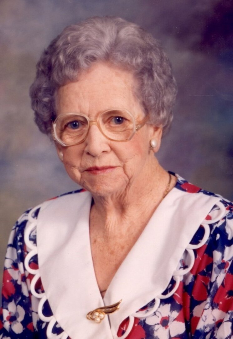 Isobel Jones Obituary - Belleville, Ontario | Rushnell Funeral Homes Inc.