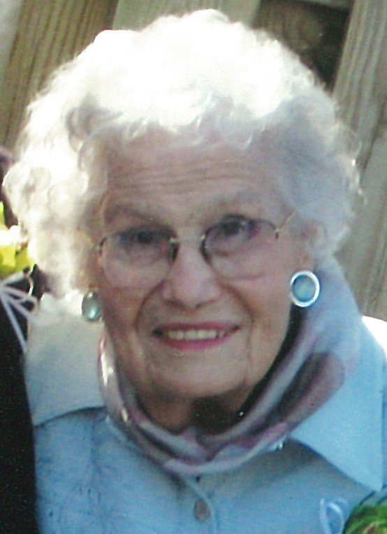 Alice Alexander Obituary - Walkerton, Ontario | Cameron Funeral Home Ltd.